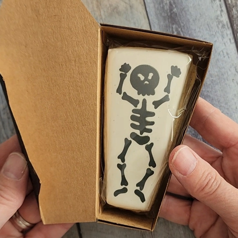 Coffin Skeleton Silk screen Stencil – Sugar Laine Cutters